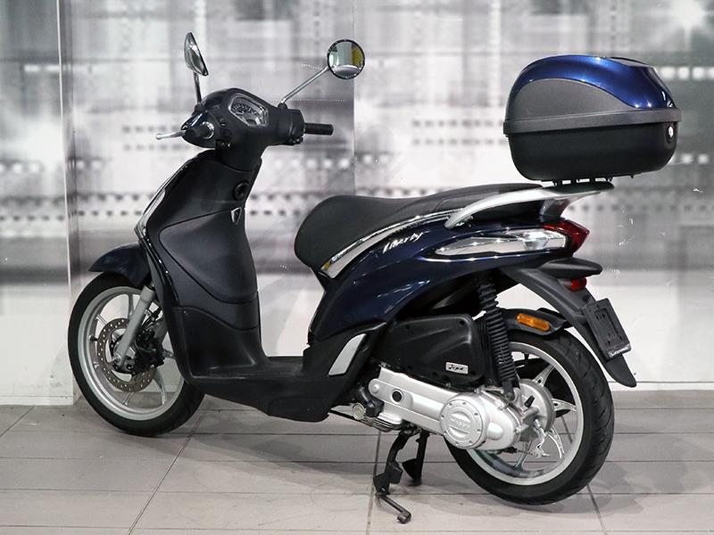 Piaggio Liberty 50 4T colore . usato in vendita