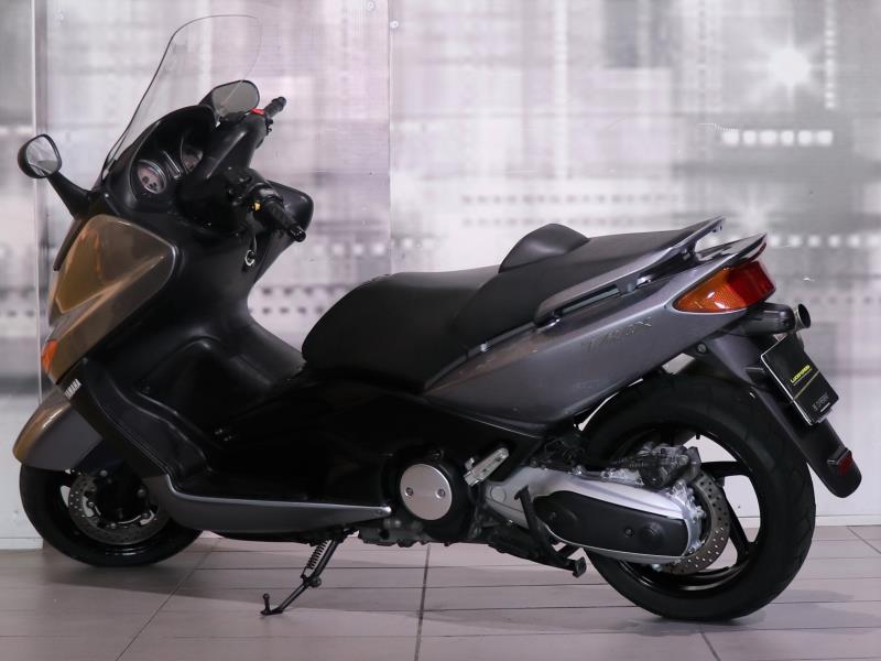 Yamaha TMax 500 colore grigio scuro usato in vendita